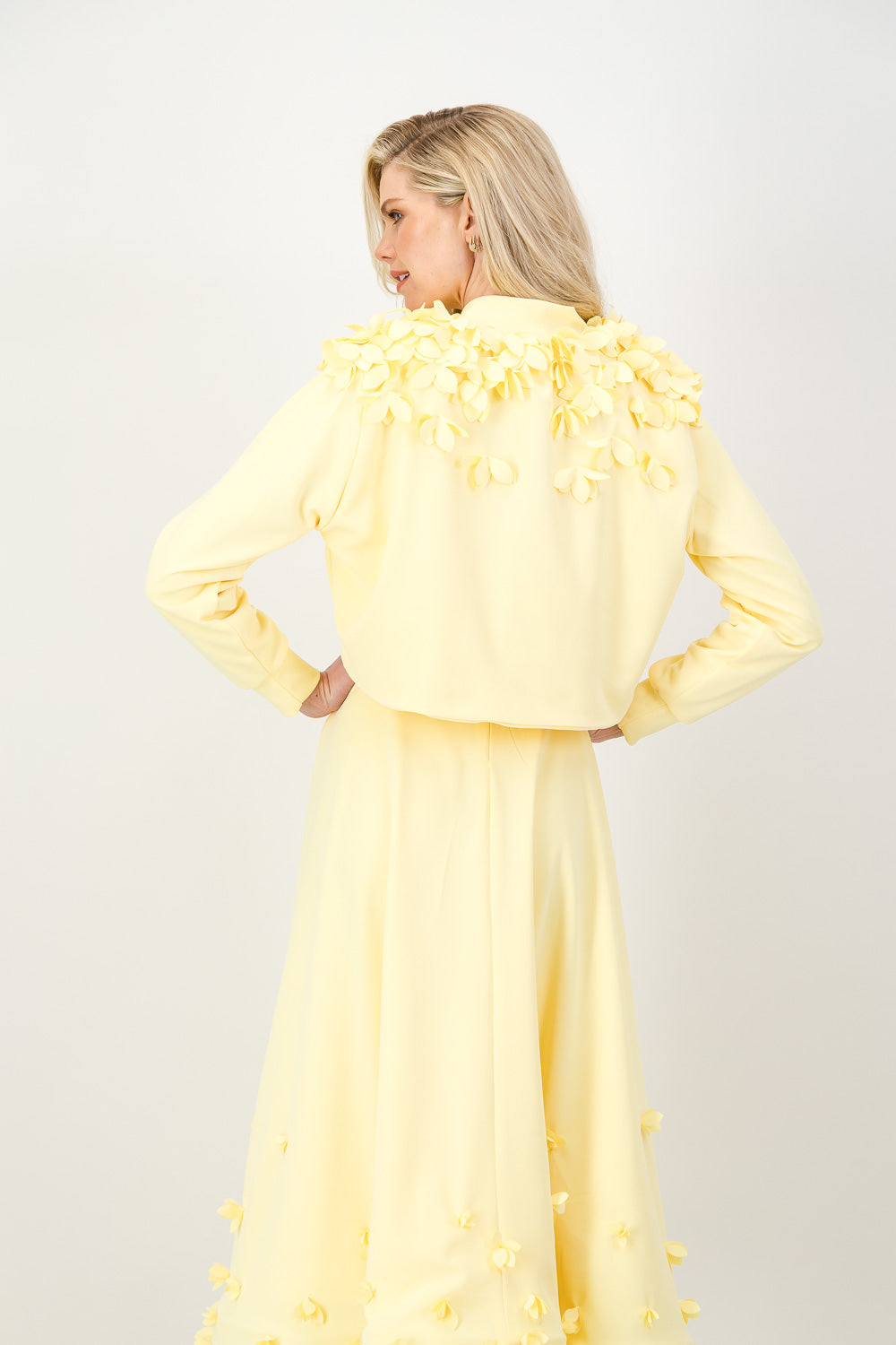 NEW IN – LENA LISA | Fashion Designer